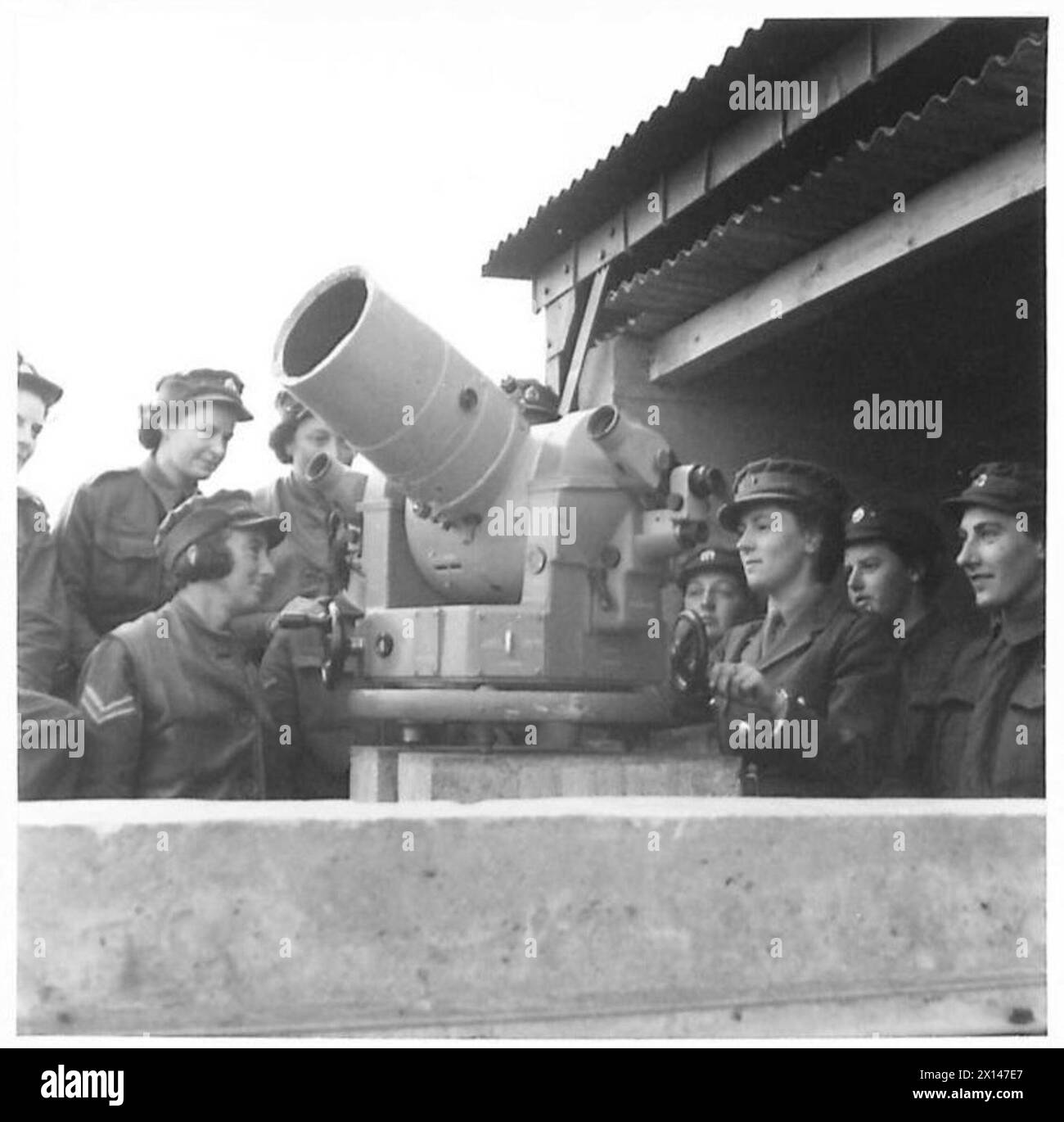Female army exercise Black and White Stock Photos & Images - Alamy