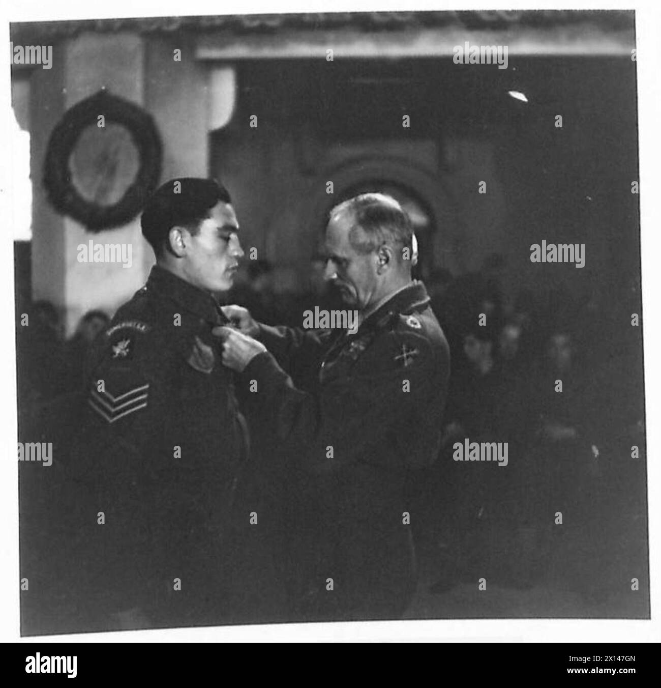 World war ii bravery Black and White Stock Photos & Images - Alamy