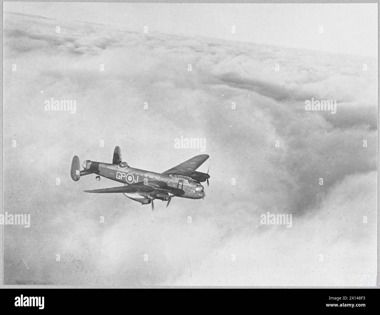 Avro lancaster i hi-res stock photography and images - Alamy