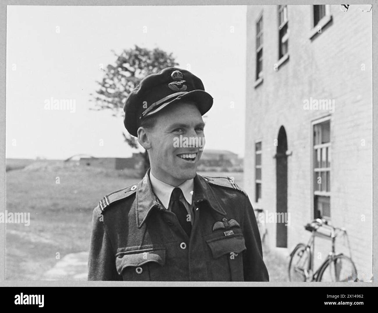 FLIGHT LIEUTENANT LEONARD GREGORY, DFC., - Laughing pitot - FLIGHT ... FLIGHT LIEUTENANT LEONARD GREGORY, DFC., - Laughing pitot - FLIGHT ...