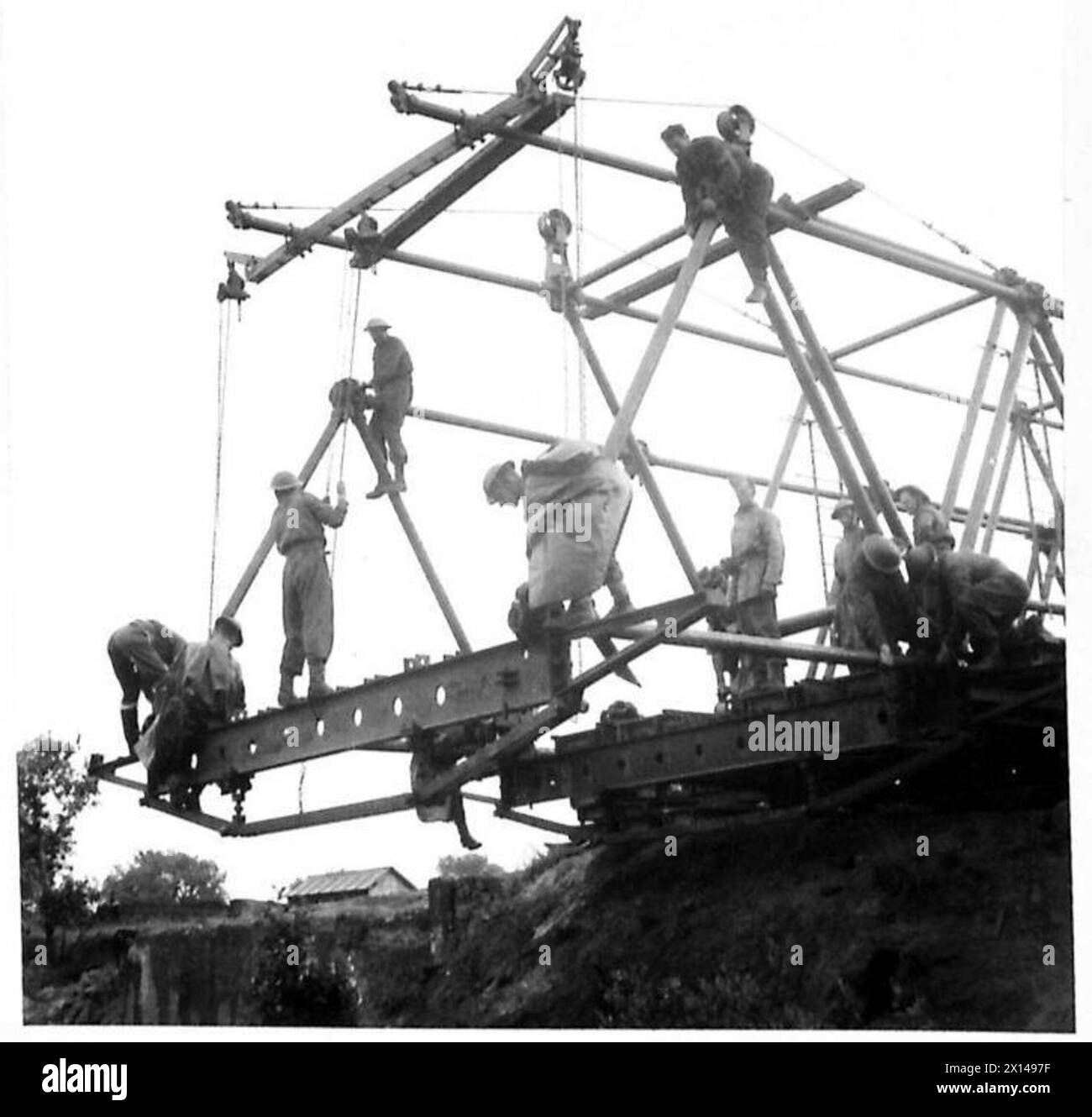 SCHOOL OF MILITARY ENGINEERING AND SCHOOL OF SIGNALS - Various stages ...