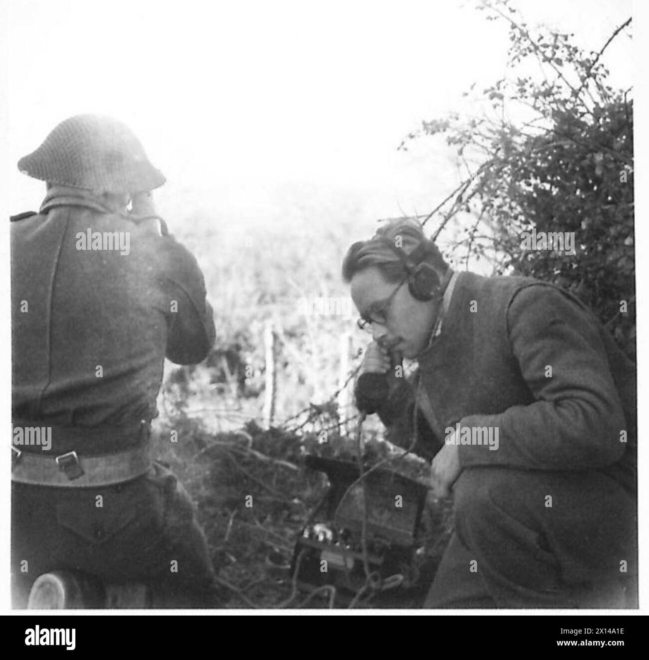 ITALY : FIFTH ARMYSIGNAL COMMUNICATIONS IN THE FIELD(For record ...