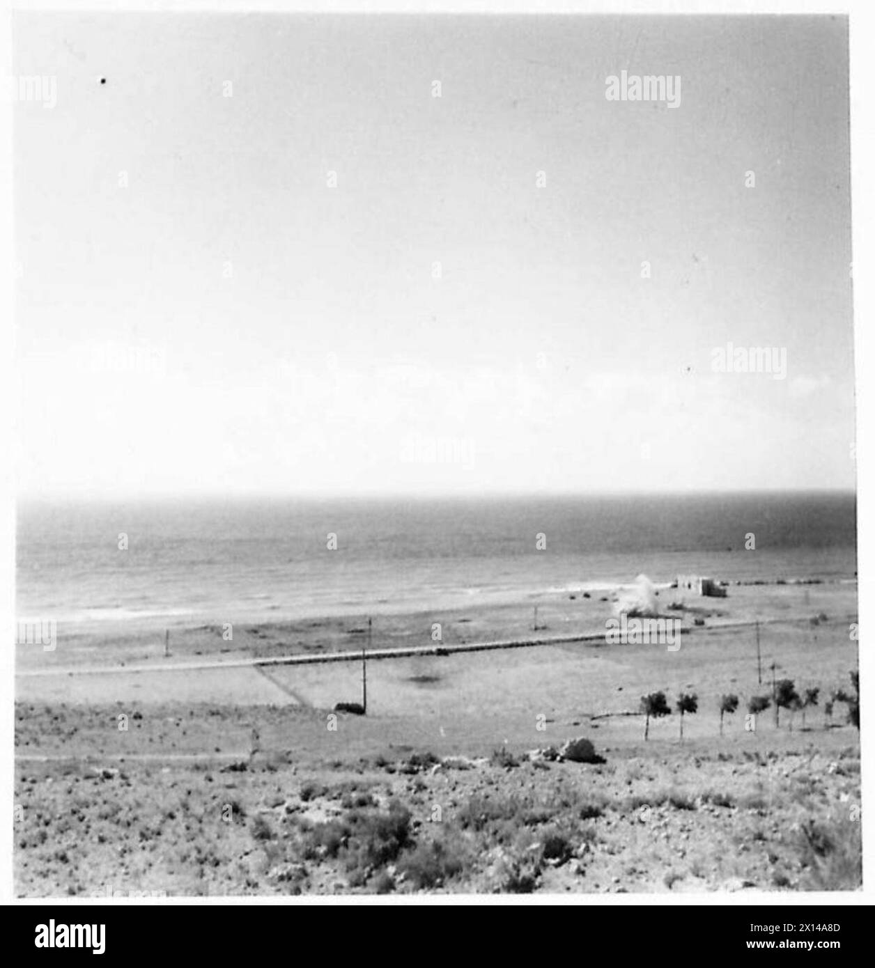 Enemy artillery shells impact forward positions near Beyrouth in Syria ...