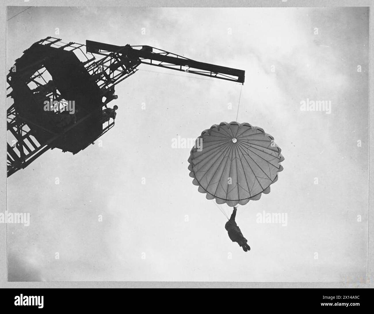 Troop insertions hi-res stock photography and images - Alamy
