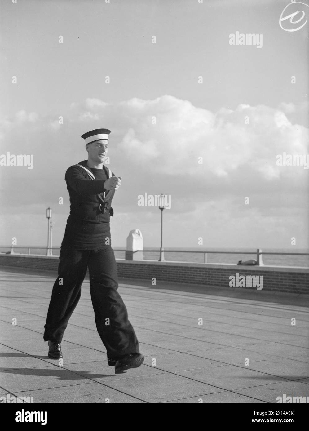 Naval study during world war hi-res stock photography and images - Alamy