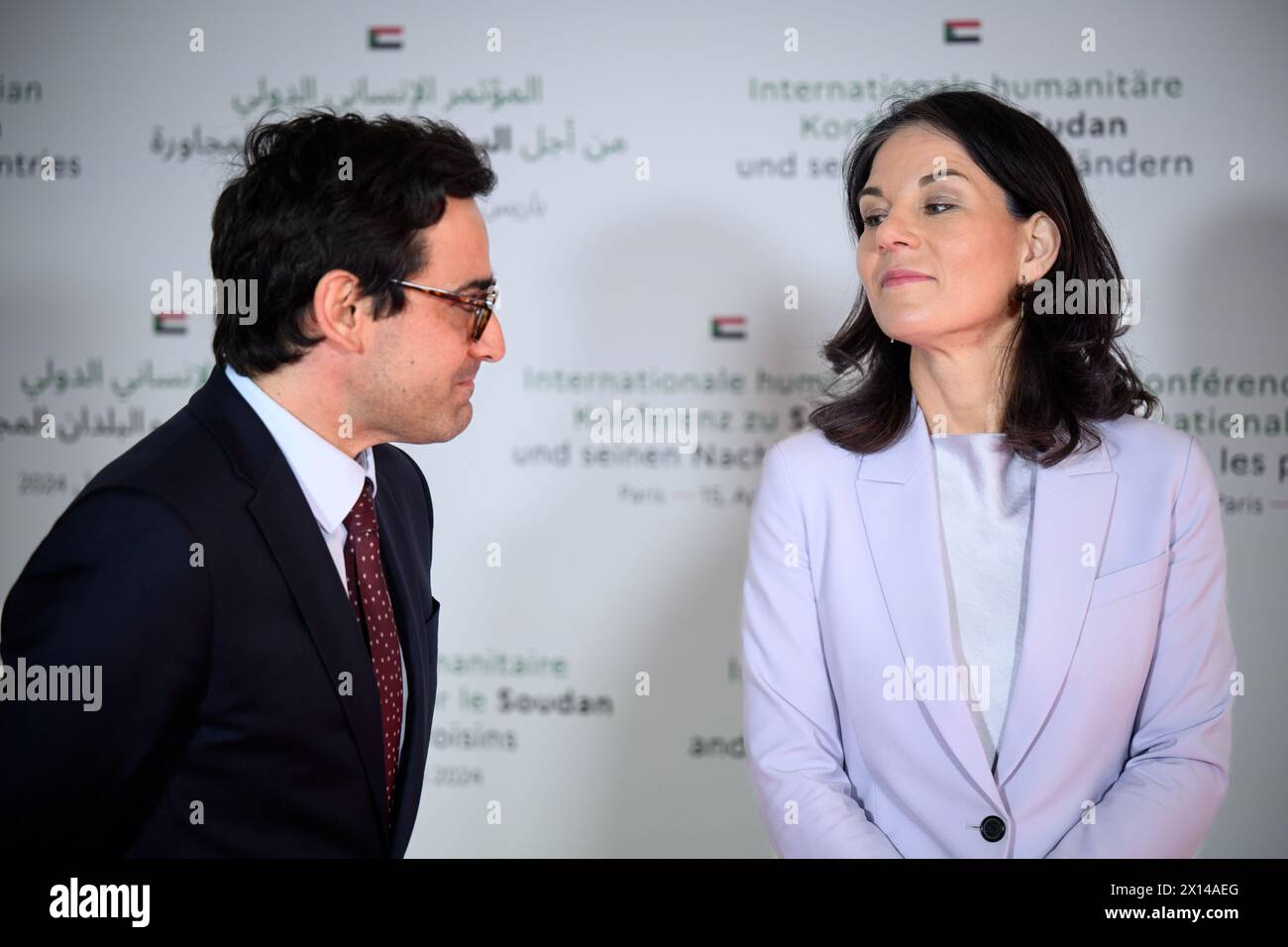 Paris, France. 15th Apr, 2024. Annalena Baerbock (r, Alliance 90/The ...