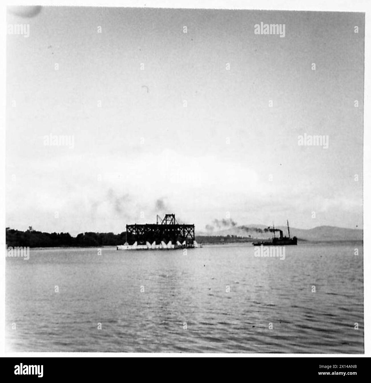 SPECIAL ASSIGNMENT FOR D.TN - "Hippo No.1" arriving at Rig Bay ...