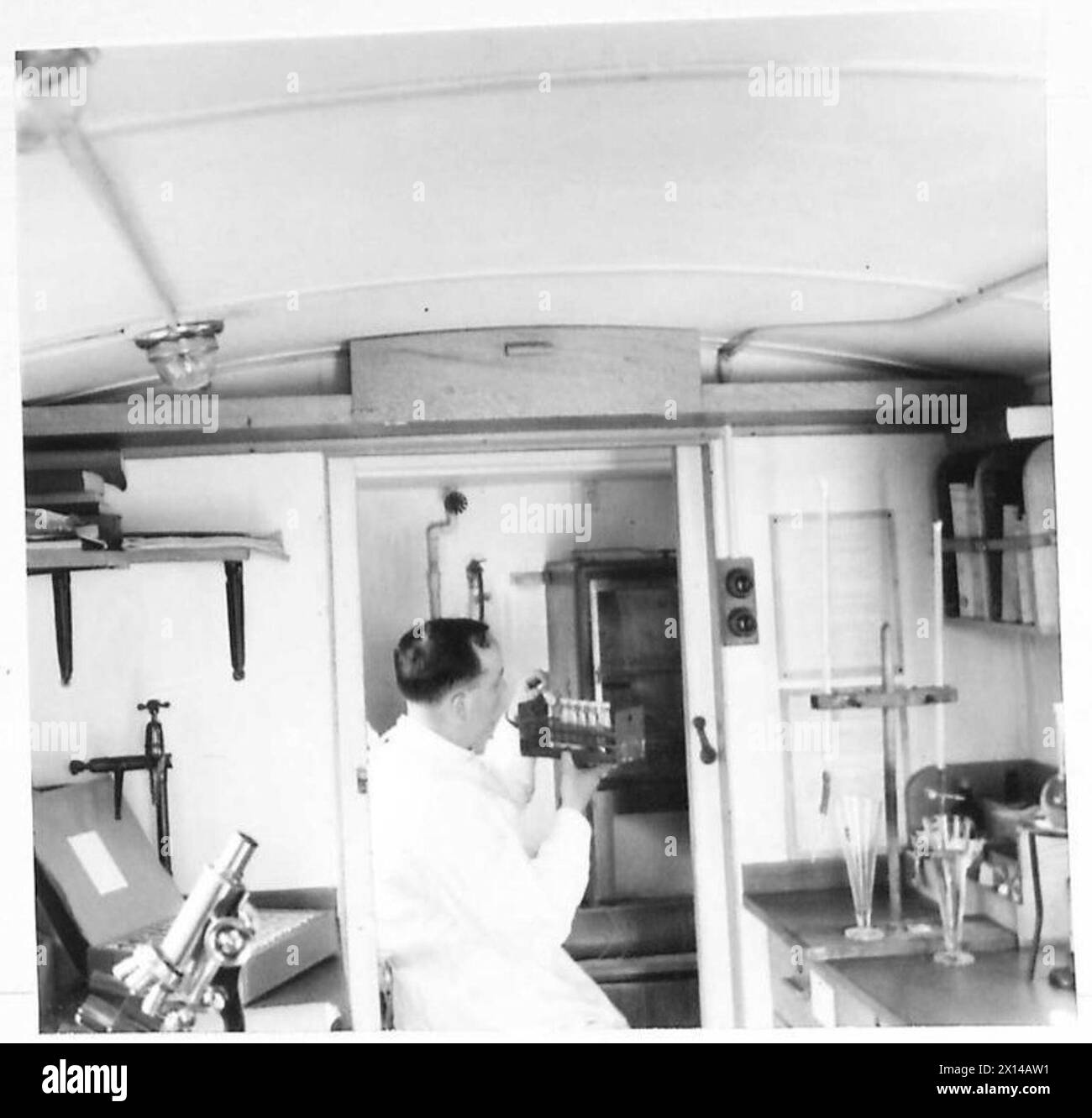 Palace barracks hi-res stock photography and images - Alamy