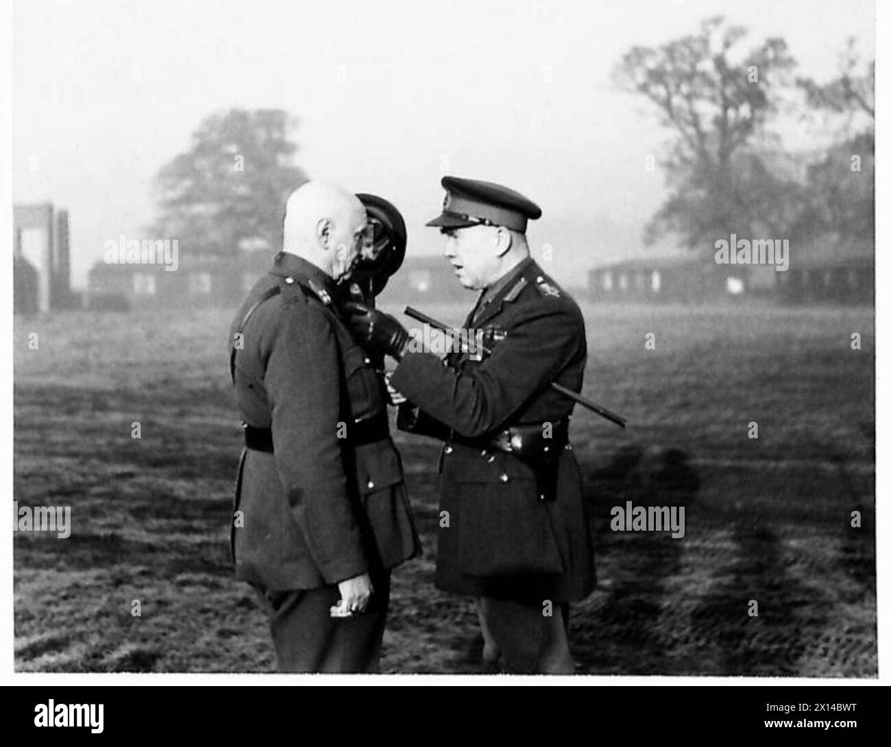 GOC-in-C WESTERN COMMAND PRESENTS MEDALS TO ALLIED OFFICERS - General ...