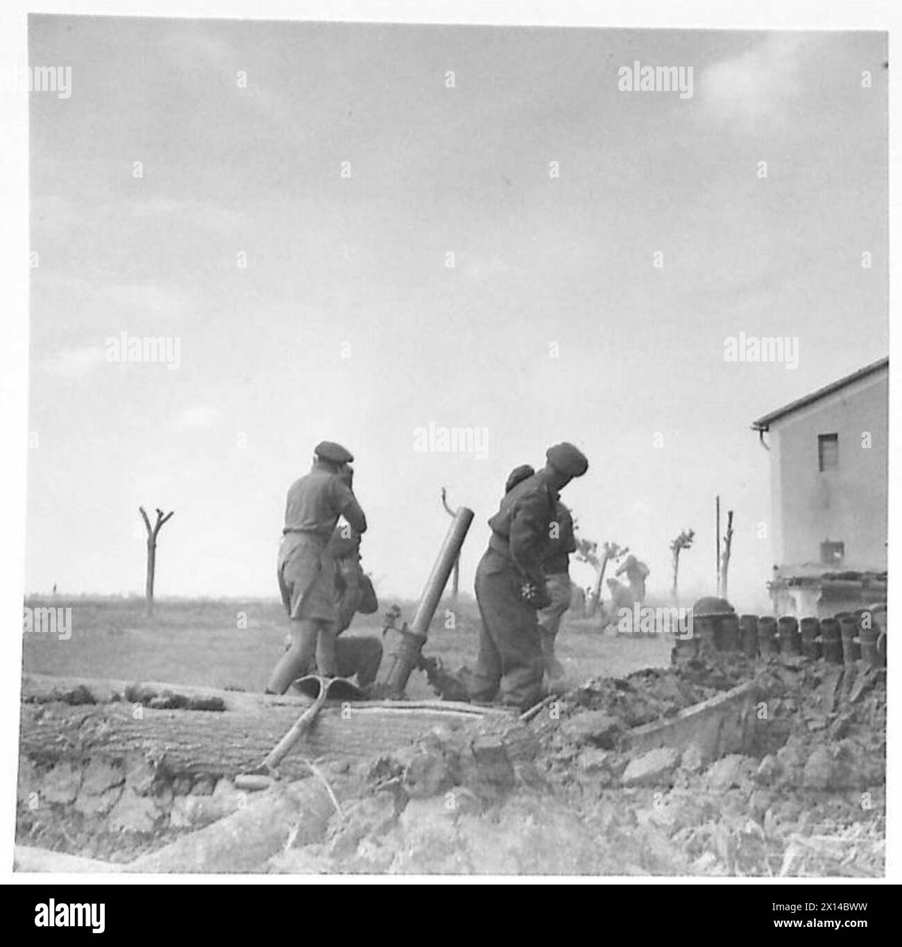 EIGHTH ARMY ADVANCE - 4.2-inch Mortars in action at the approach to the ...
