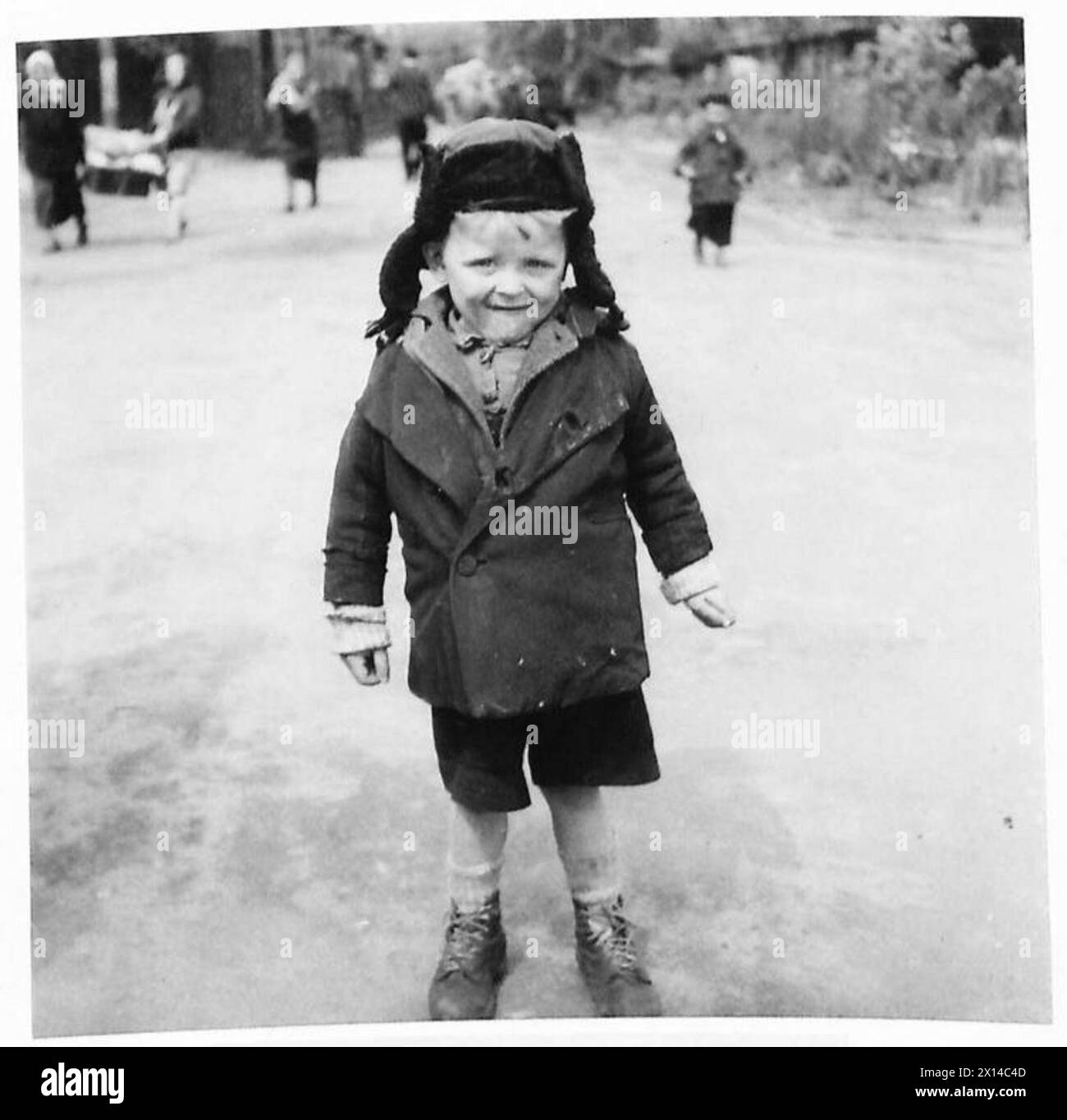 DISPLACED PERSONS CAMP IN HAMBURG ZOO - A Russian child who arrived at ...