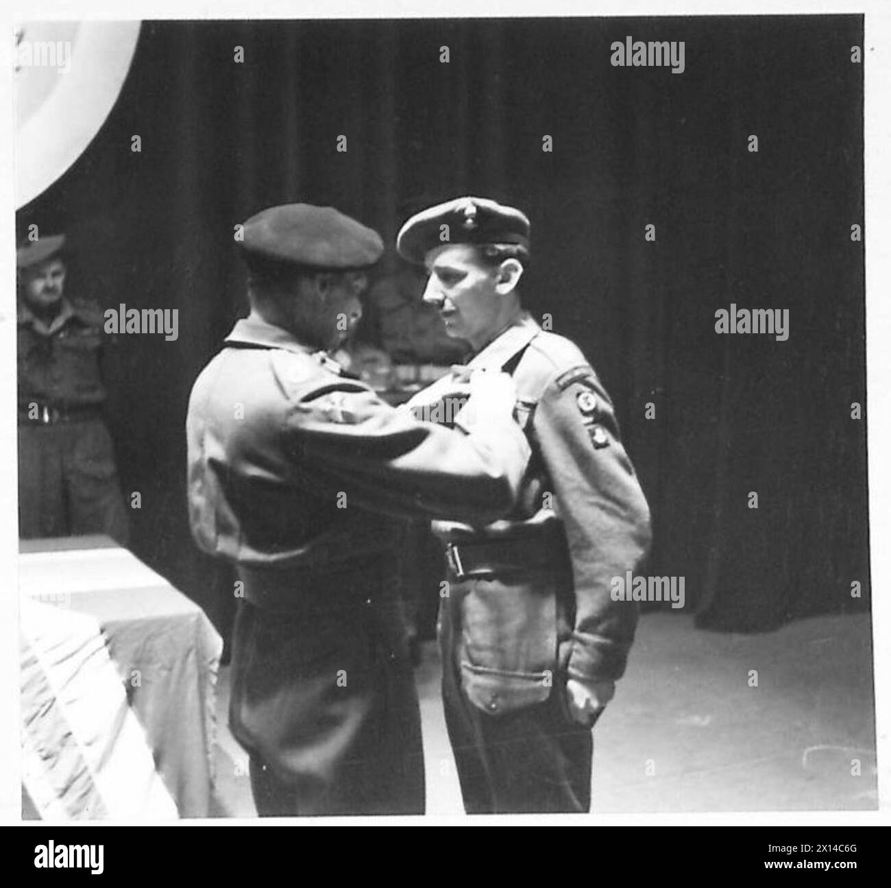 T r shaw hi-res stock photography and images - Alamy
