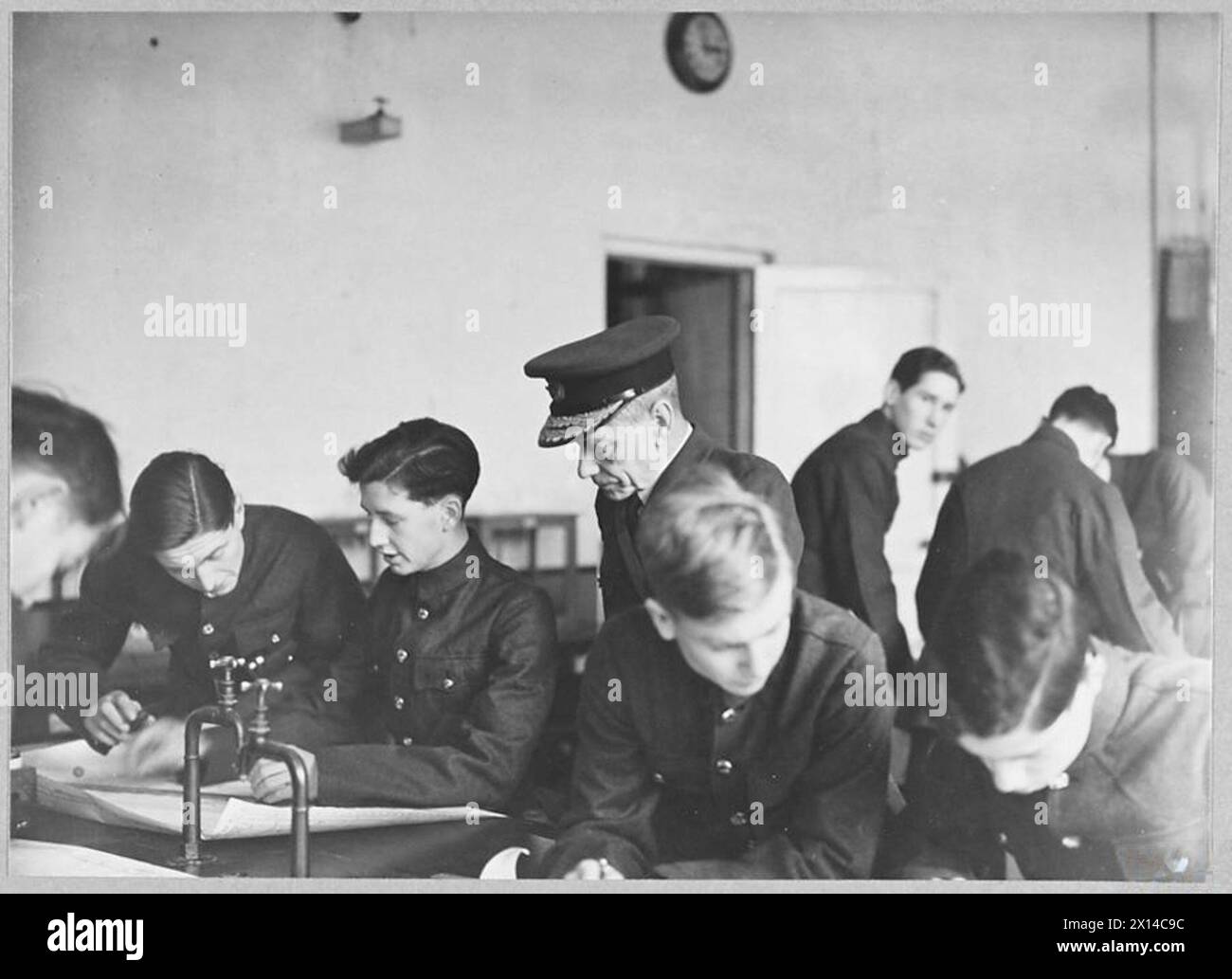 Air Commodore Chamier, Commandant of the Air Training Corps, visited ...