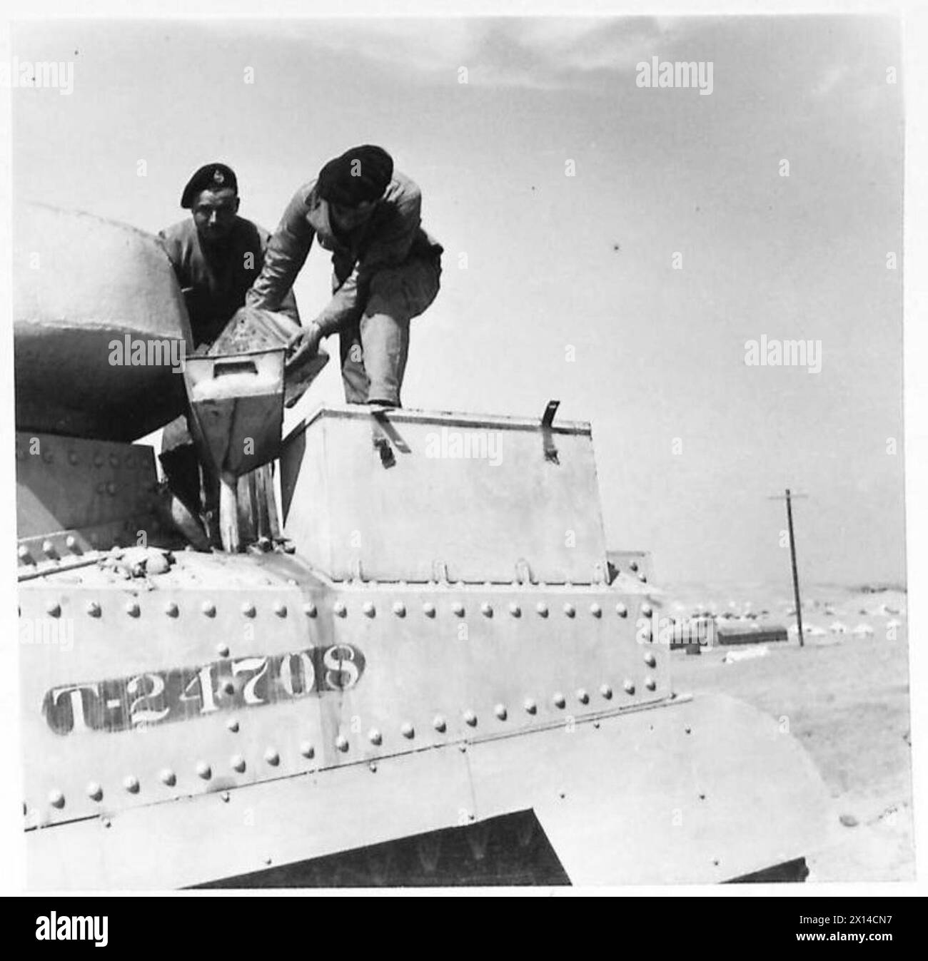 General grant tanks hi-res stock photography and images - Alamy