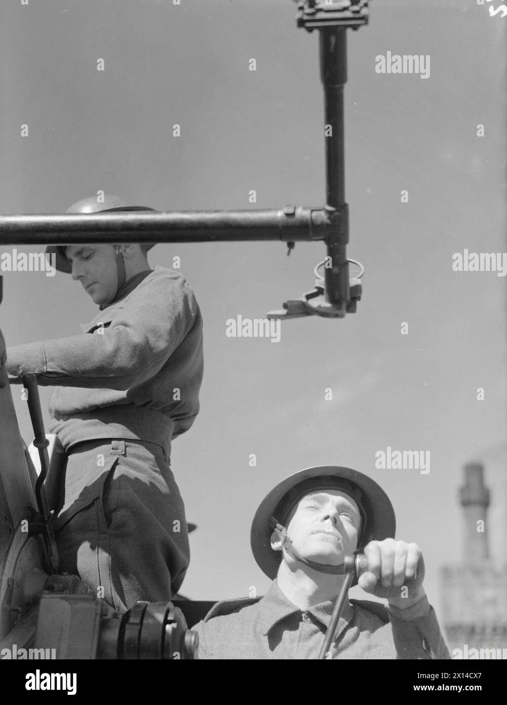 Defensively equipped merchant ships hi-res stock photography and images ...