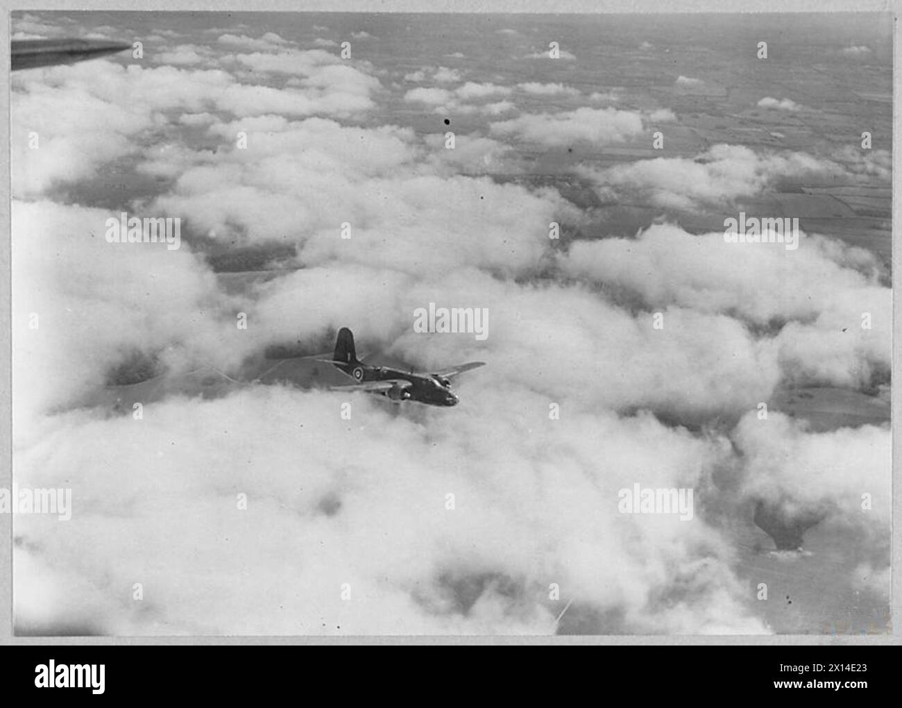 Missionaircraft hi-res stock photography and images - Alamy