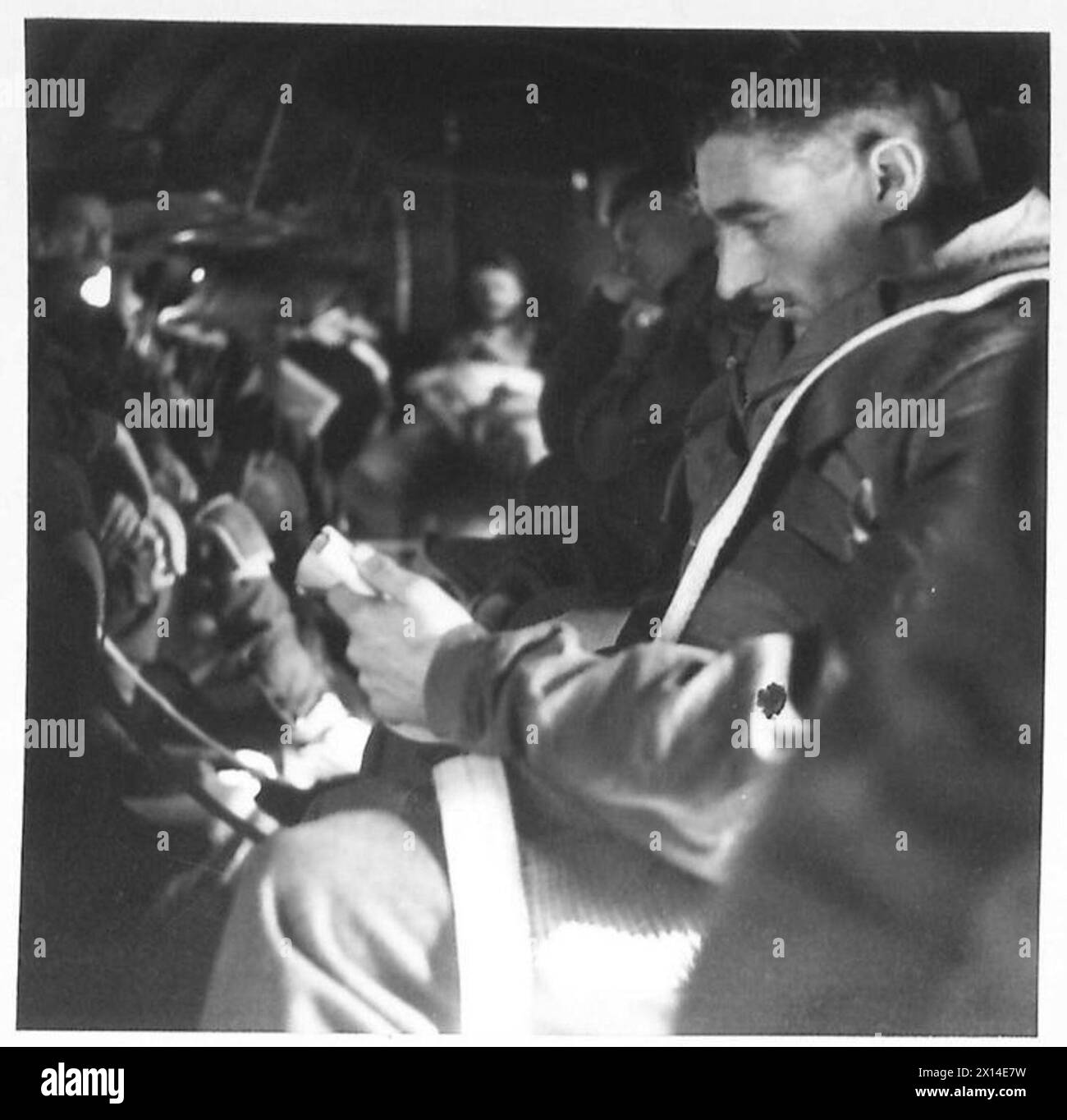 Douglas 47 skytrain transport Black and White Stock Photos & Images - Alamy