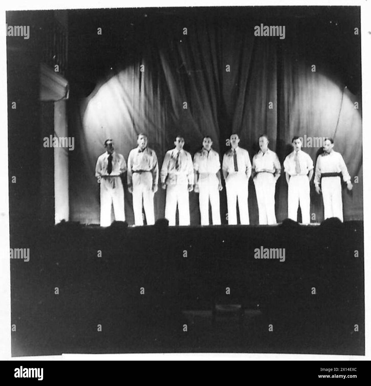 Team of actors Black and White Stock Photos & Images - Alamy