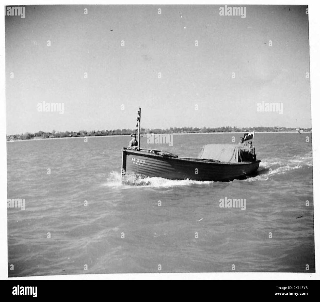 Marine unit operation Black and White Stock Photos & Images - Alamy