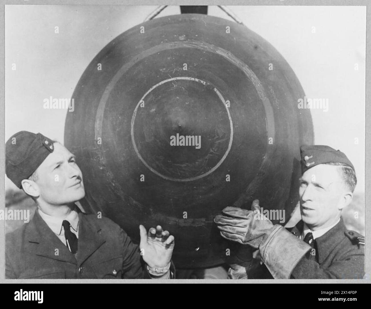 R.A.F. TEN TON BOMB - For introduction see CH.14965 Picture (issued ...