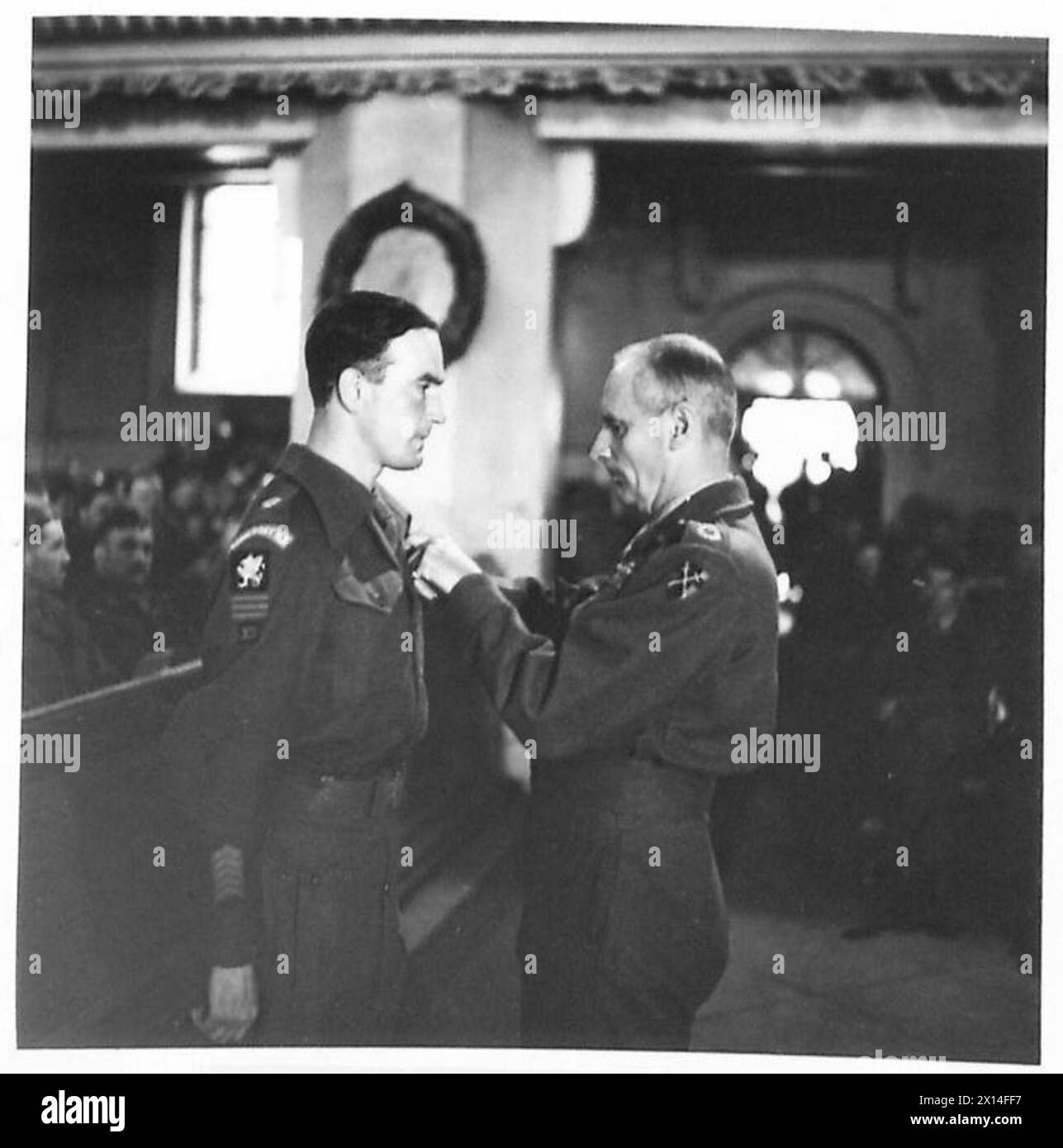 THE MILITARY CROSS - Major L. Roberts 7th Btn. The Somerset Light ...