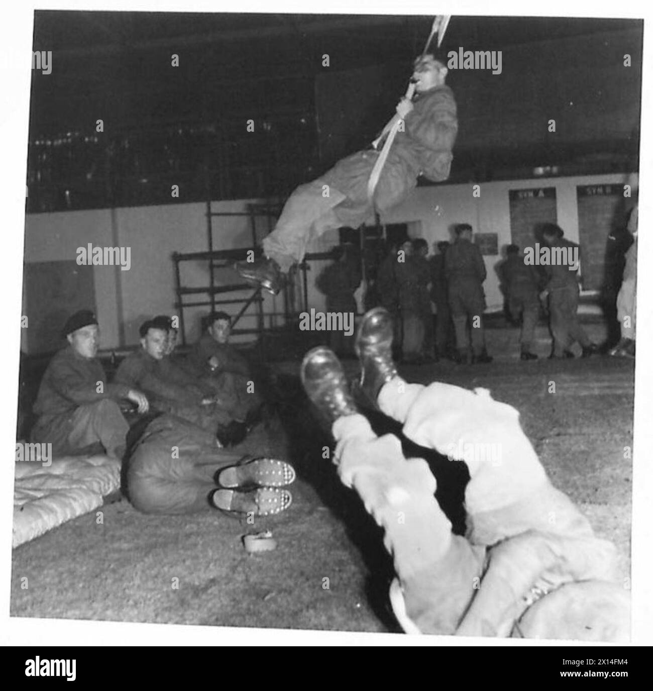 Soldiers falling Black and White Stock Photos & Images - Alamy