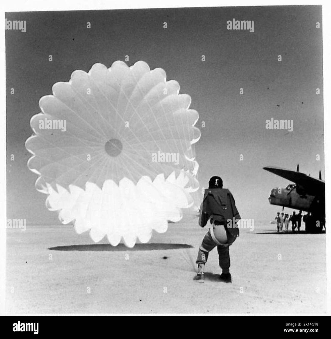 PICTURES OF THE SPECIAL AIR SERVICEPARATROOPS IN TRAINING - A tractise ...