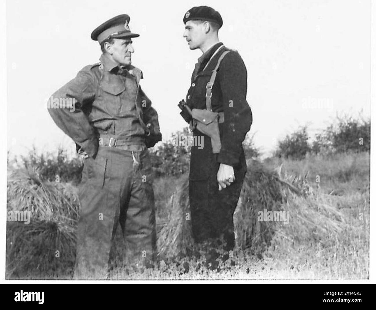 COMMANDER IN CHIEF FOLLOWS BIG EXERCISE IN TANK - General Sir Bernard ...