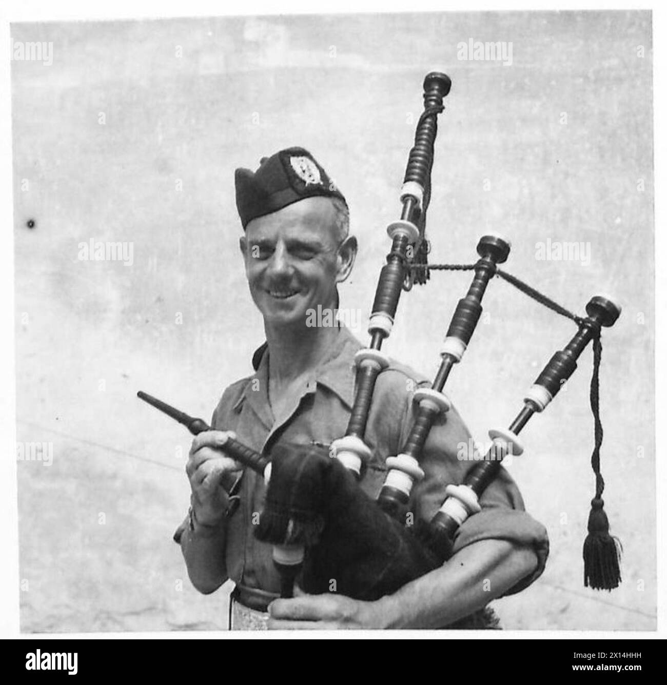 Singapore soldier Cut Out Stock Images & Pictures - Alamy
