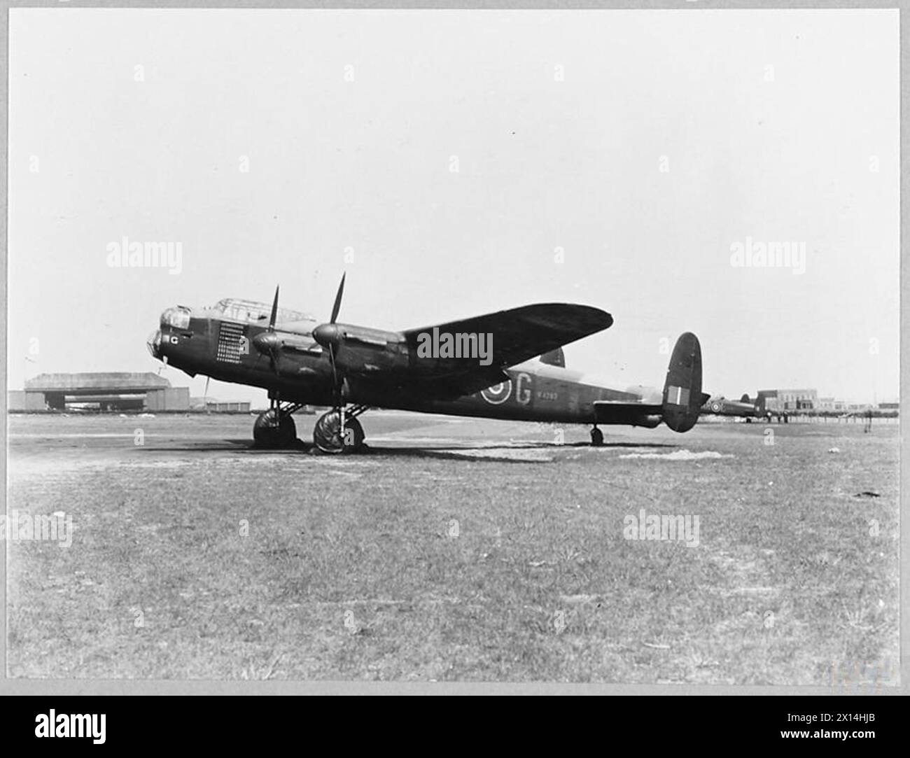VETERAN LANCASTER BOMER "G" FOR GEORGE PRESENTEDTO AUSTRALIAN PREMIER ...