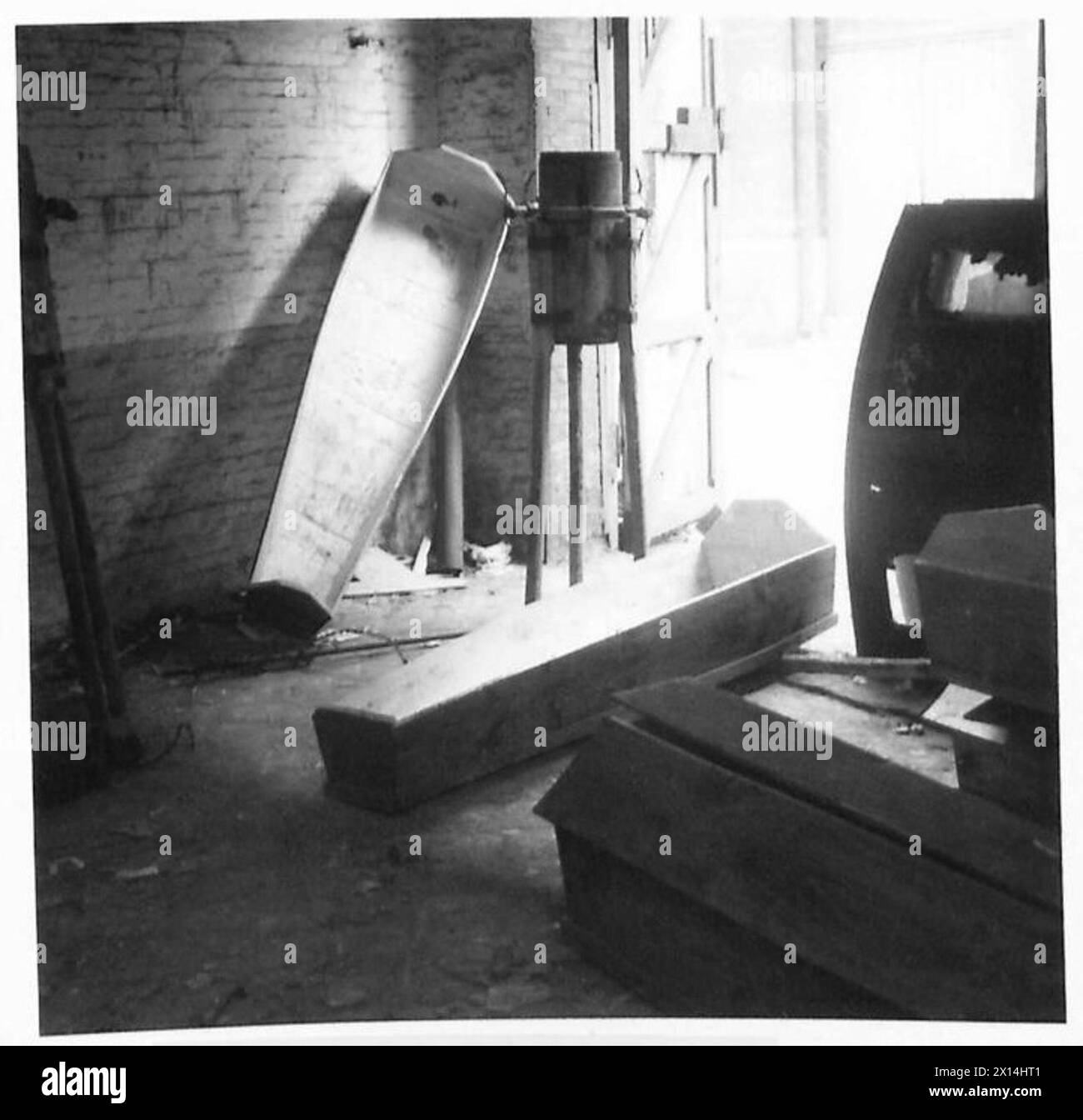 Torture instruments Black and White Stock Photos & Images - Alamy