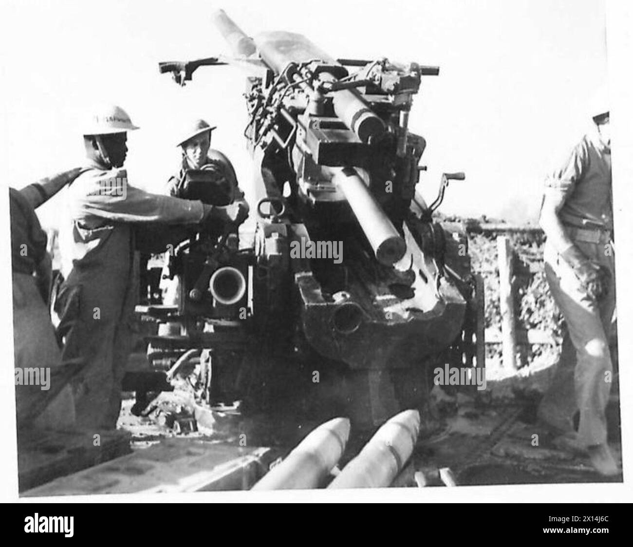 Ejected shell Black and White Stock Photos & Images - Alamy