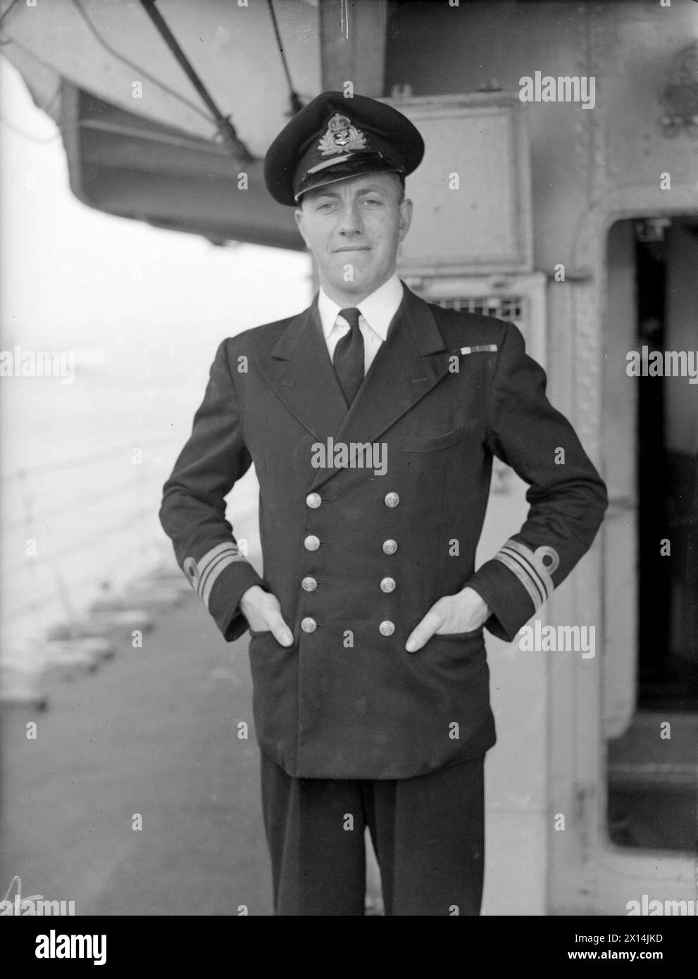 DESTROYER COMMANDING OFFICER. 30 MAY 1944, PLYMOUTH. - Lieutenant ...