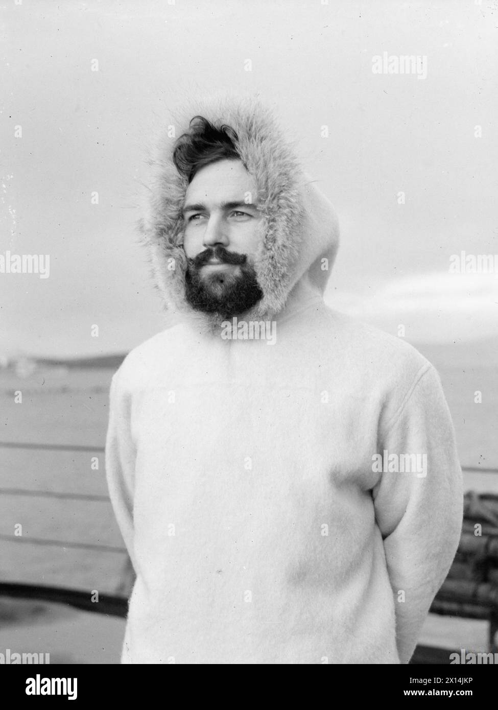 HMS BELFAST DURING THE SECOND WORLD WAR - Lieutenant R D'A J Dean RNVR ...