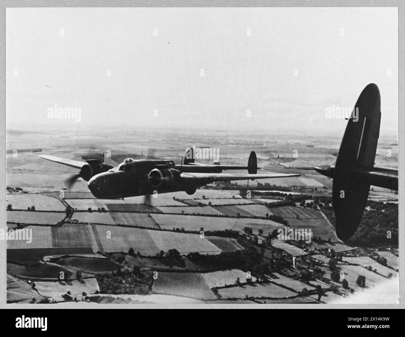 THE ALBEMARLE : R.A.F. GLIDER TUG - Picture (issued 1944) shows - The ...