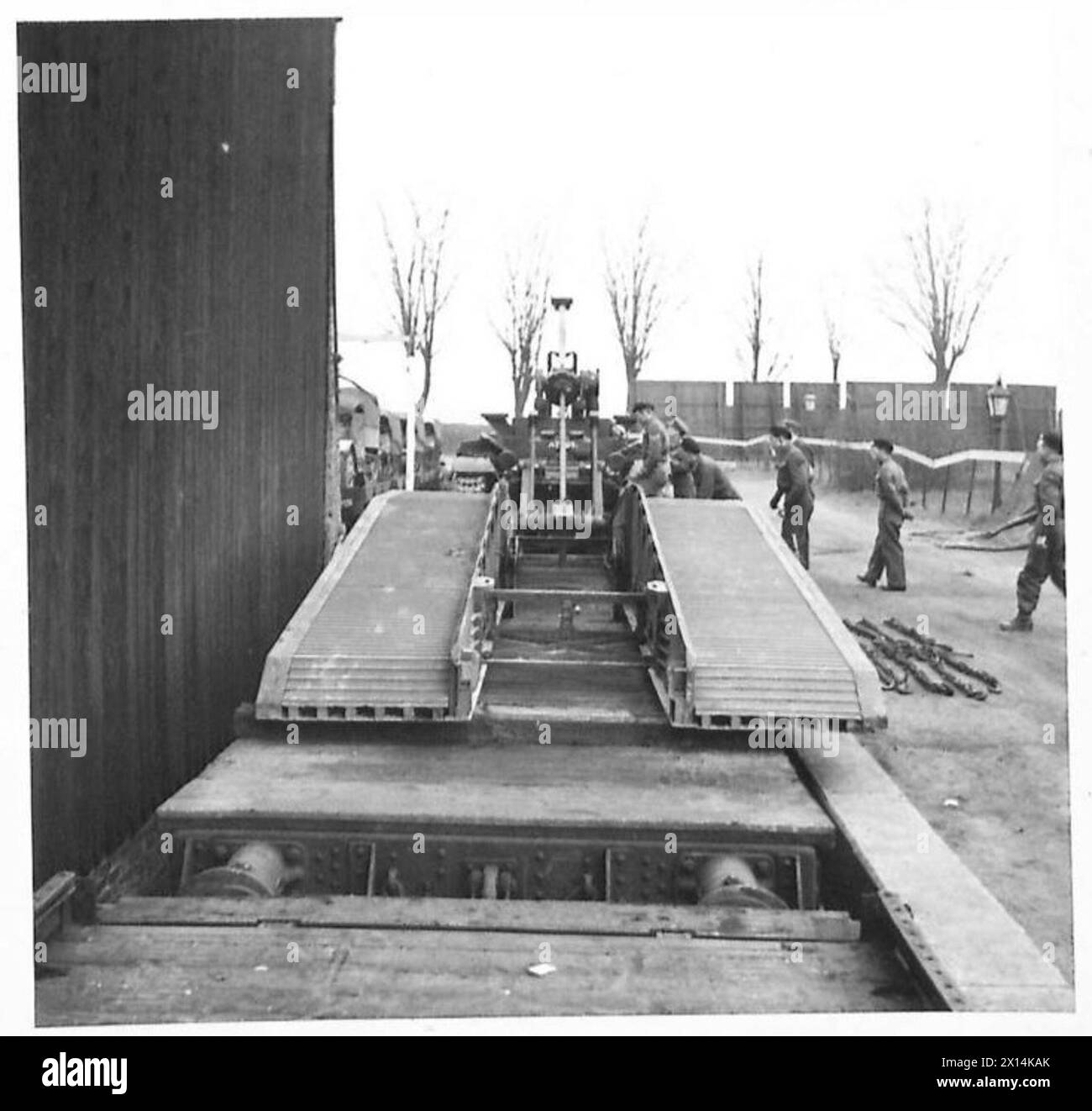 PREPARATIONS FOR SECOND FRONT AN ARMOURED BRIGADE'S MOVEMENT TRAINING ...