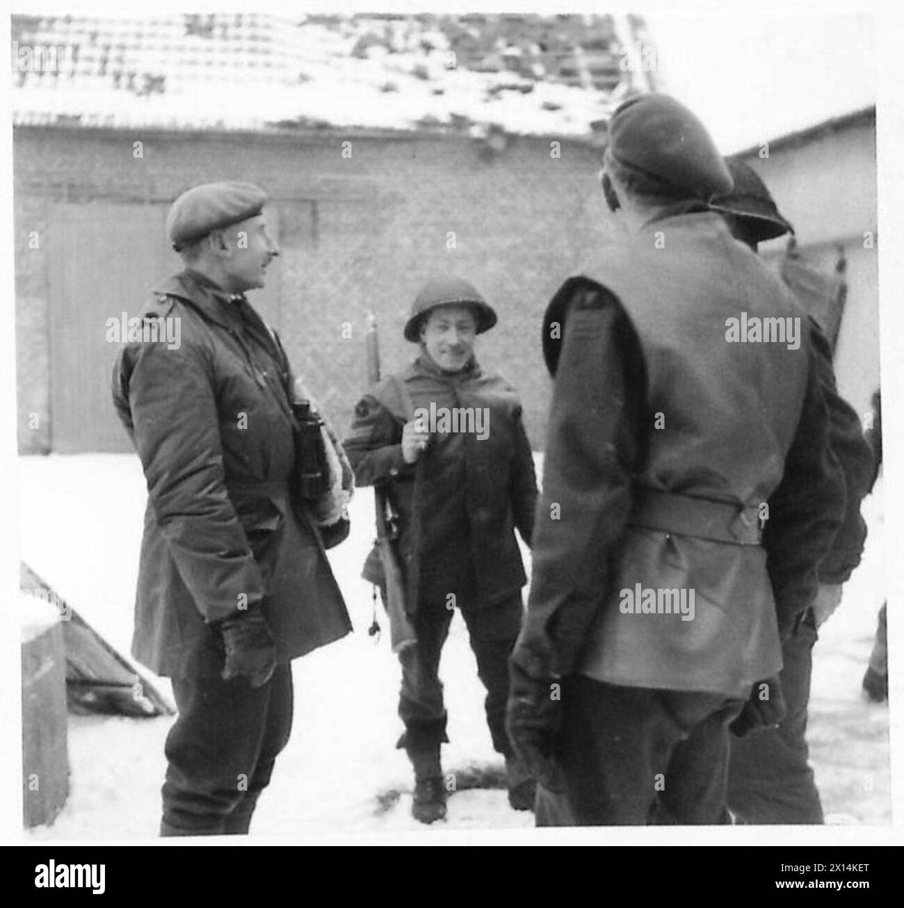 Lt-Gen E.H. Barker, appointed GOC 8 Corps, speaks with Sjt F. Lock ...