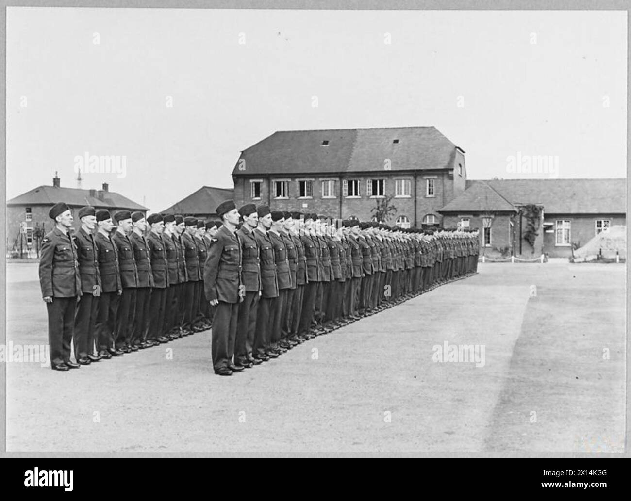 Royal air force volunteer reserve hi-res stock photography and images ...