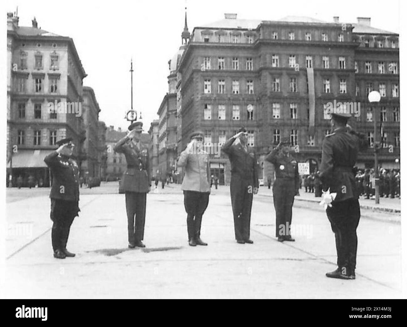 A parade in Vienna honors Allied commanders, including Lieut. General ...