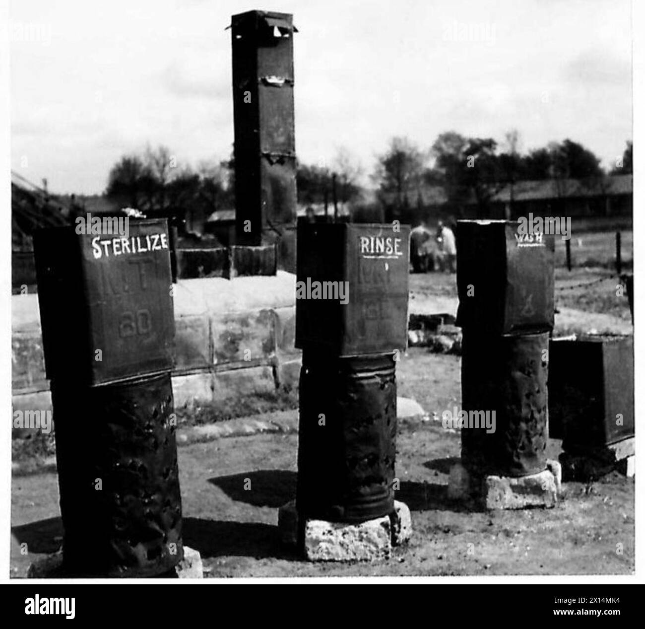 IMPROVISED COOKING OVENS - Improvised cooking ovens and boilers in use ...