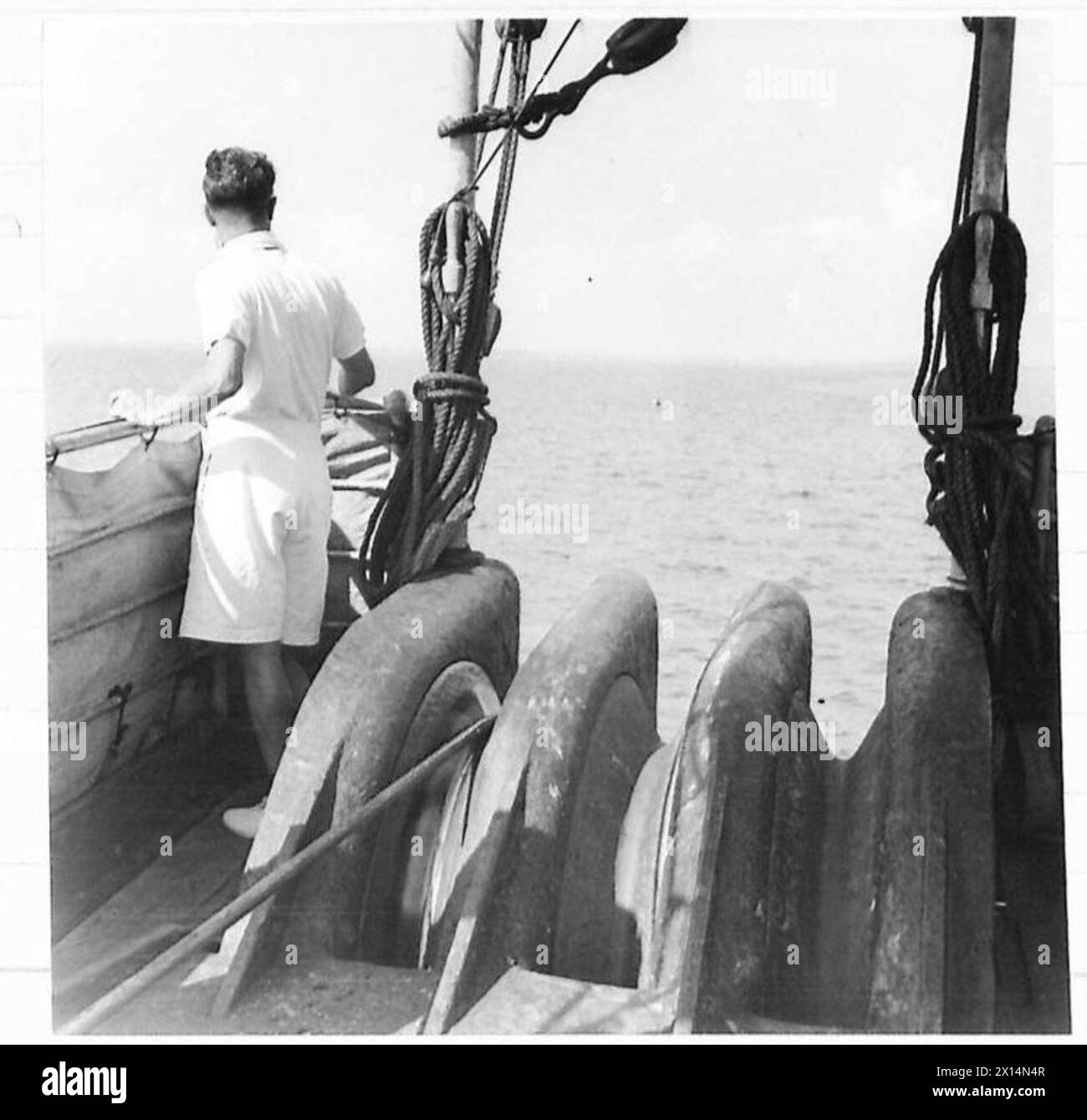 Undersea cable Black and White Stock Photos & Images - Alamy