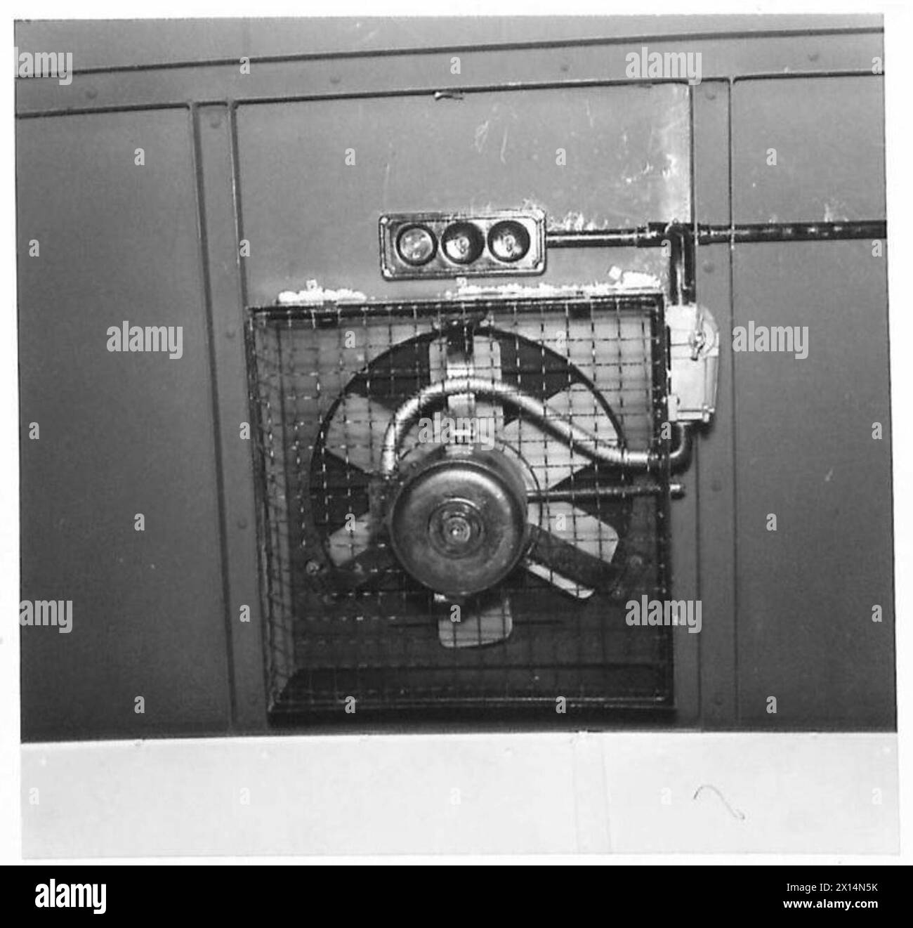 Army washing hi-res stock photography and images - Alamy