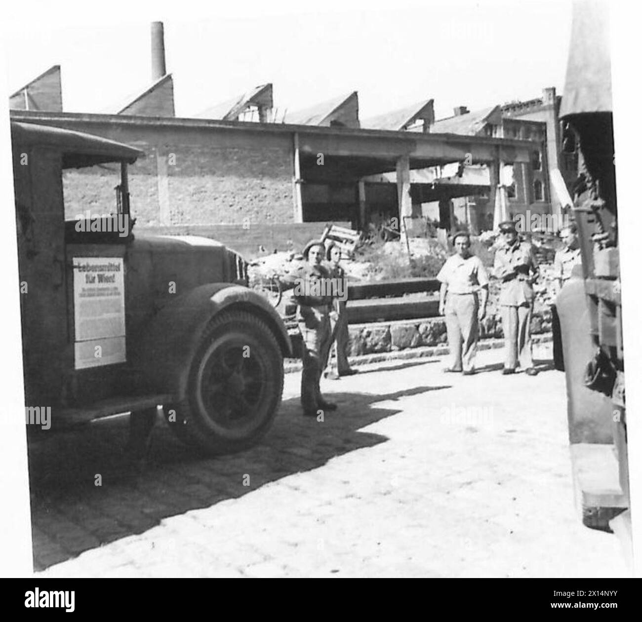 Transporting food Black and White Stock Photos & Images - Alamy