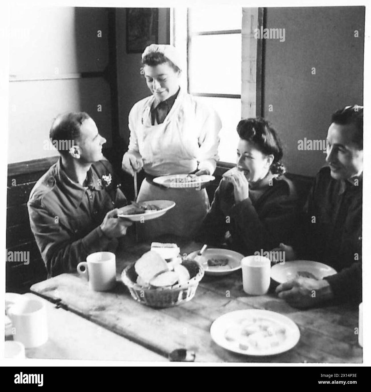 British anti aircraft battery Black and White Stock Photos & Images - Alamy