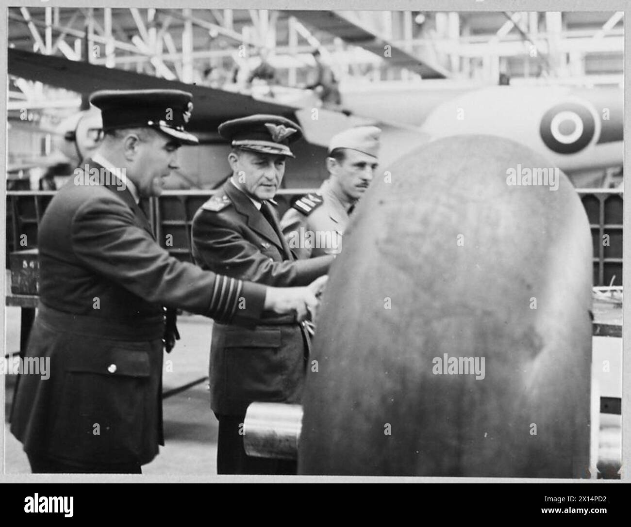 Air attaché hi-res stock photography and images - Alamy