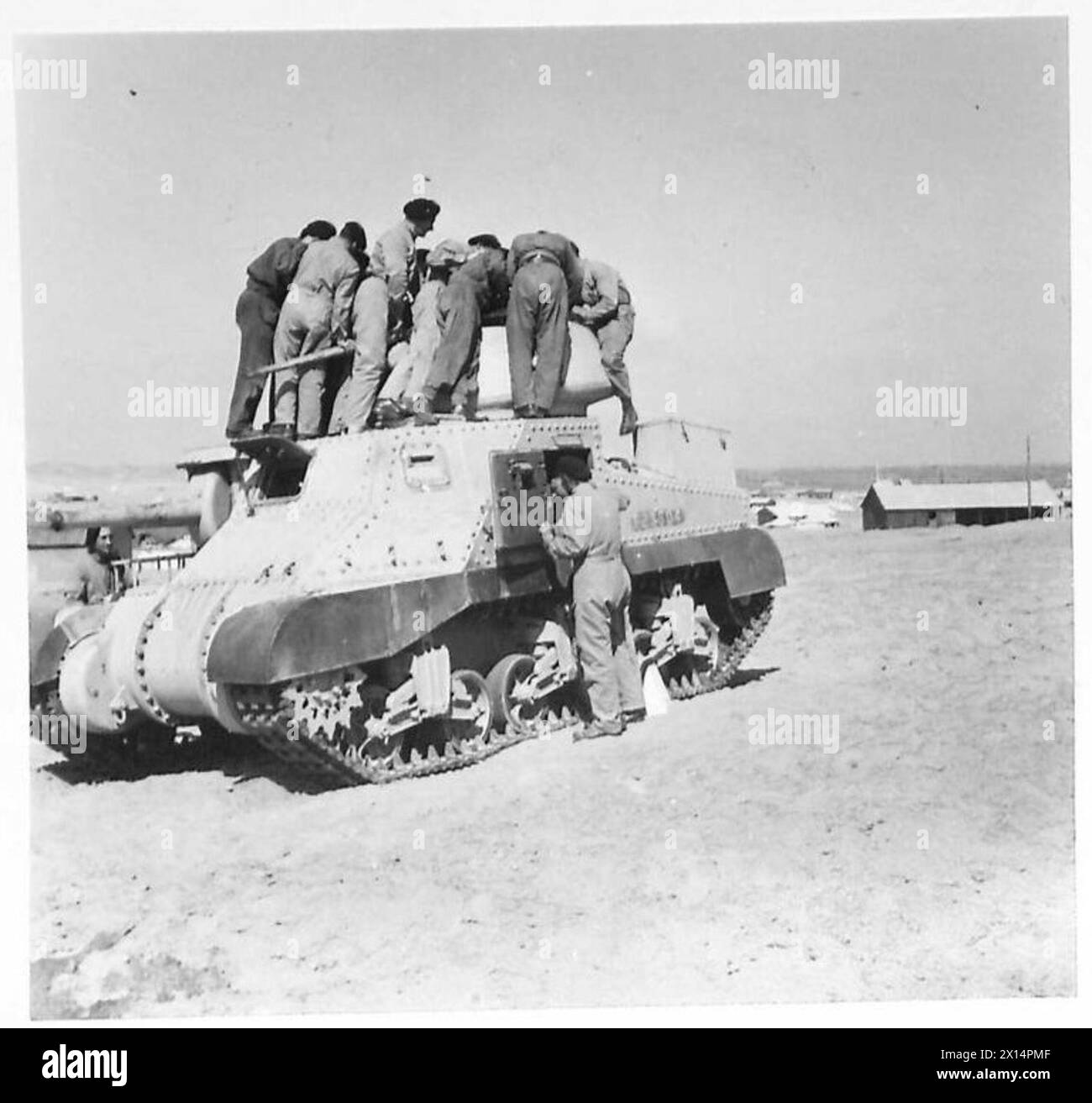 General grant tanks hi-res stock photography and images - Alamy