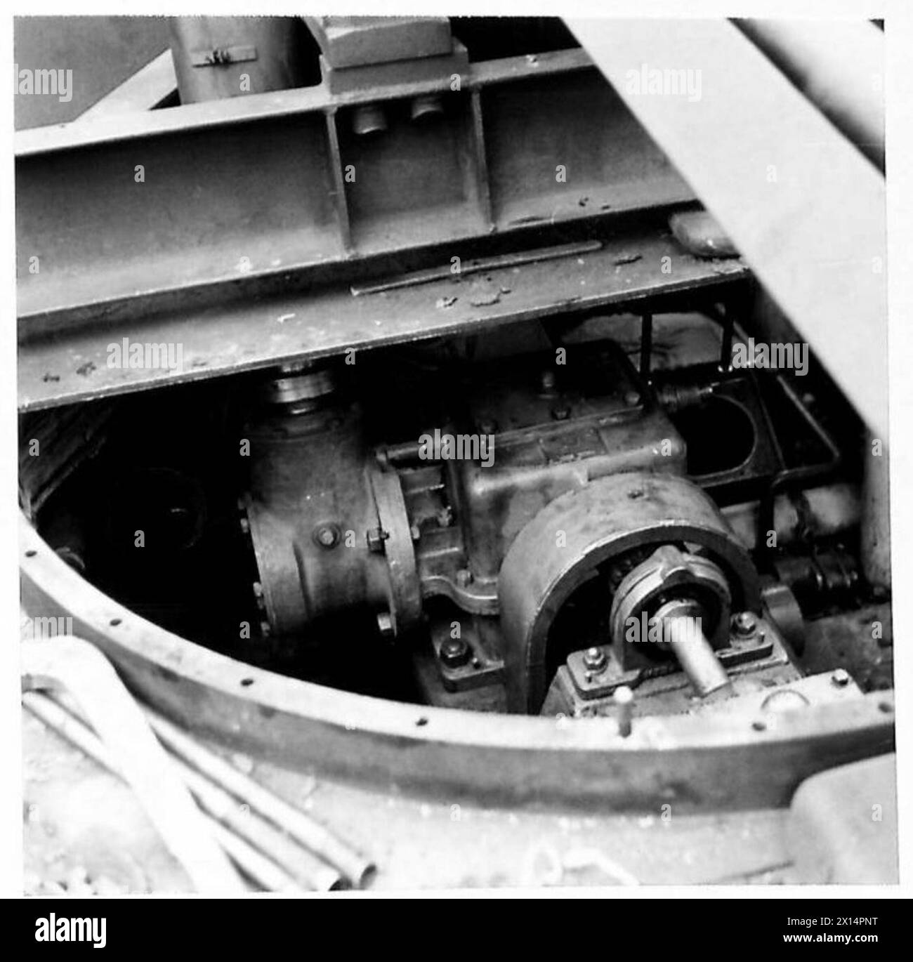 The Covenanter Bridge Layer’s gearbox and equipment are displayed ...