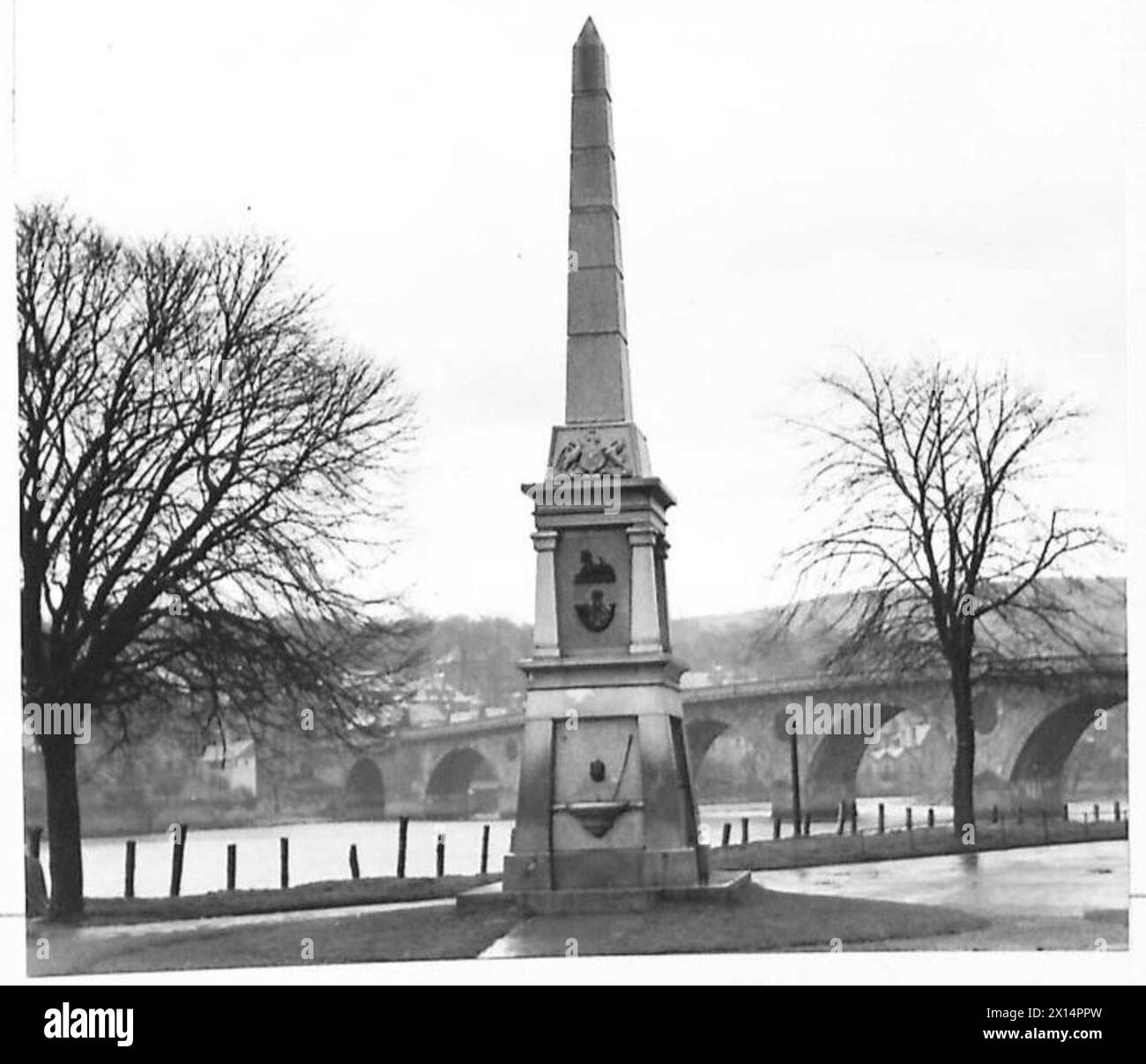 negative - The statue at Perth of General Lord Lynedoch who raised, in ...