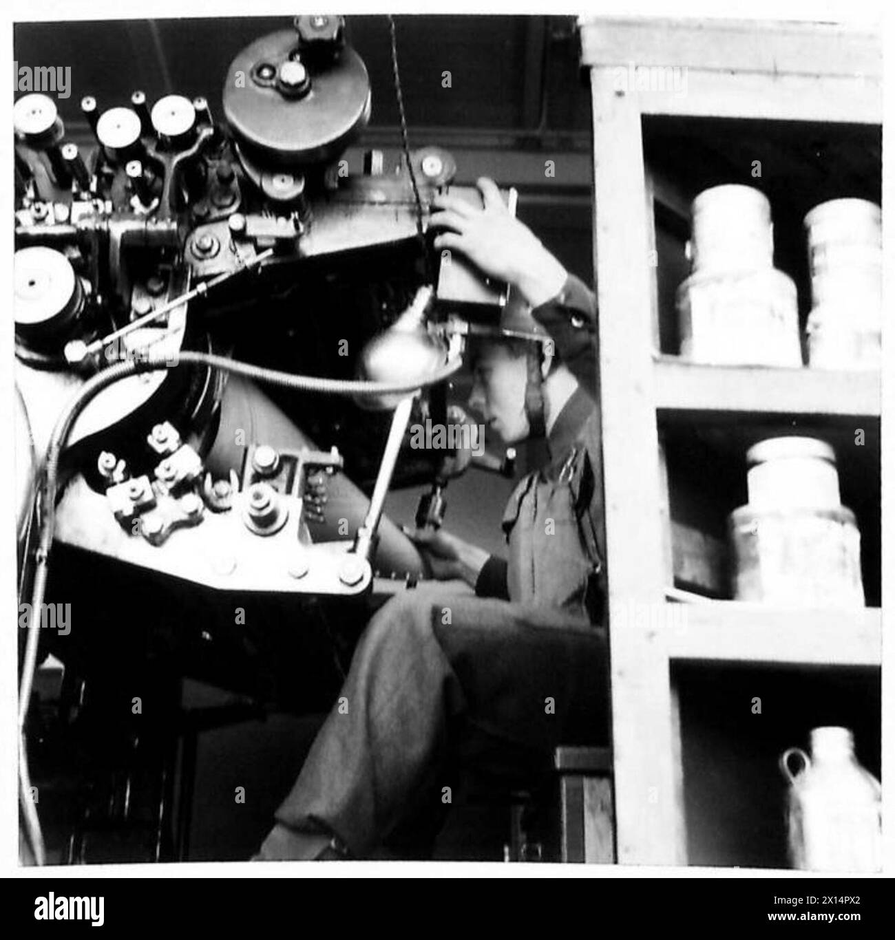 Machine minder hi-res stock photography and images - Alamy