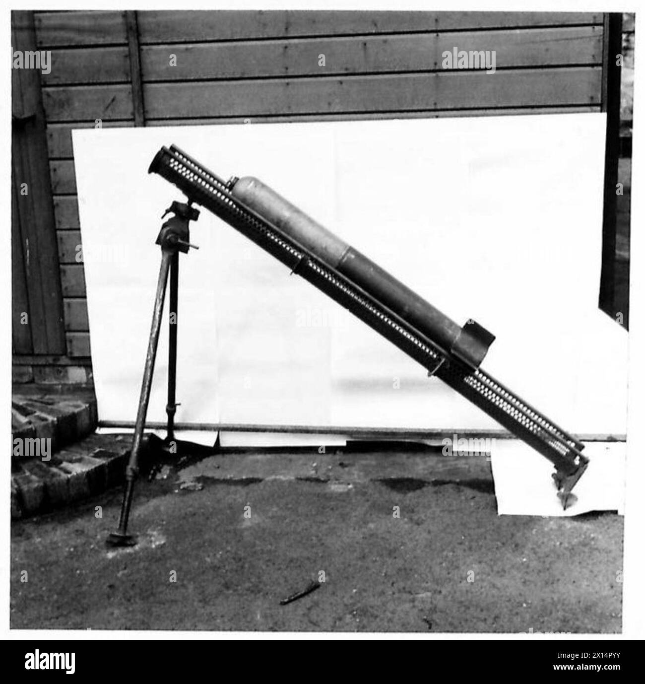 negative - Rocket "U", 5" Mk.I and stand , British Army Stock Photo - Alamy